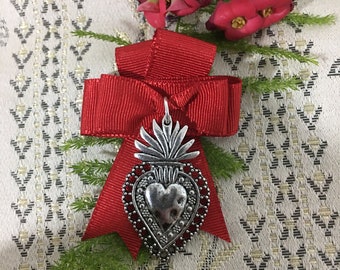 Sacred Heart Pin Sacred Heart of Jesus Christ Christian - Etsy