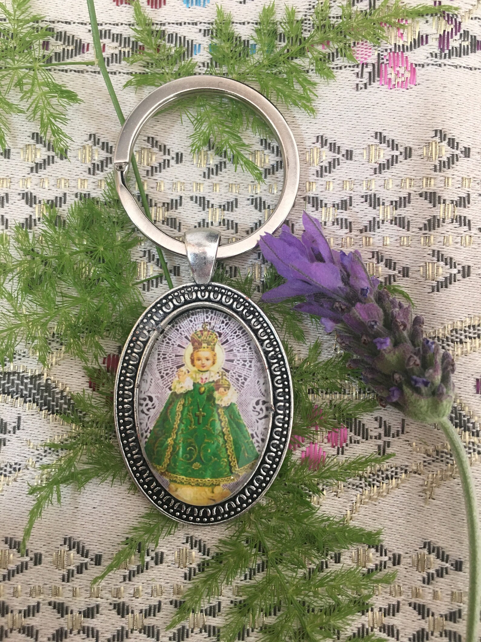 Holy Child Jesus of Prague. Keychains. | Etsy