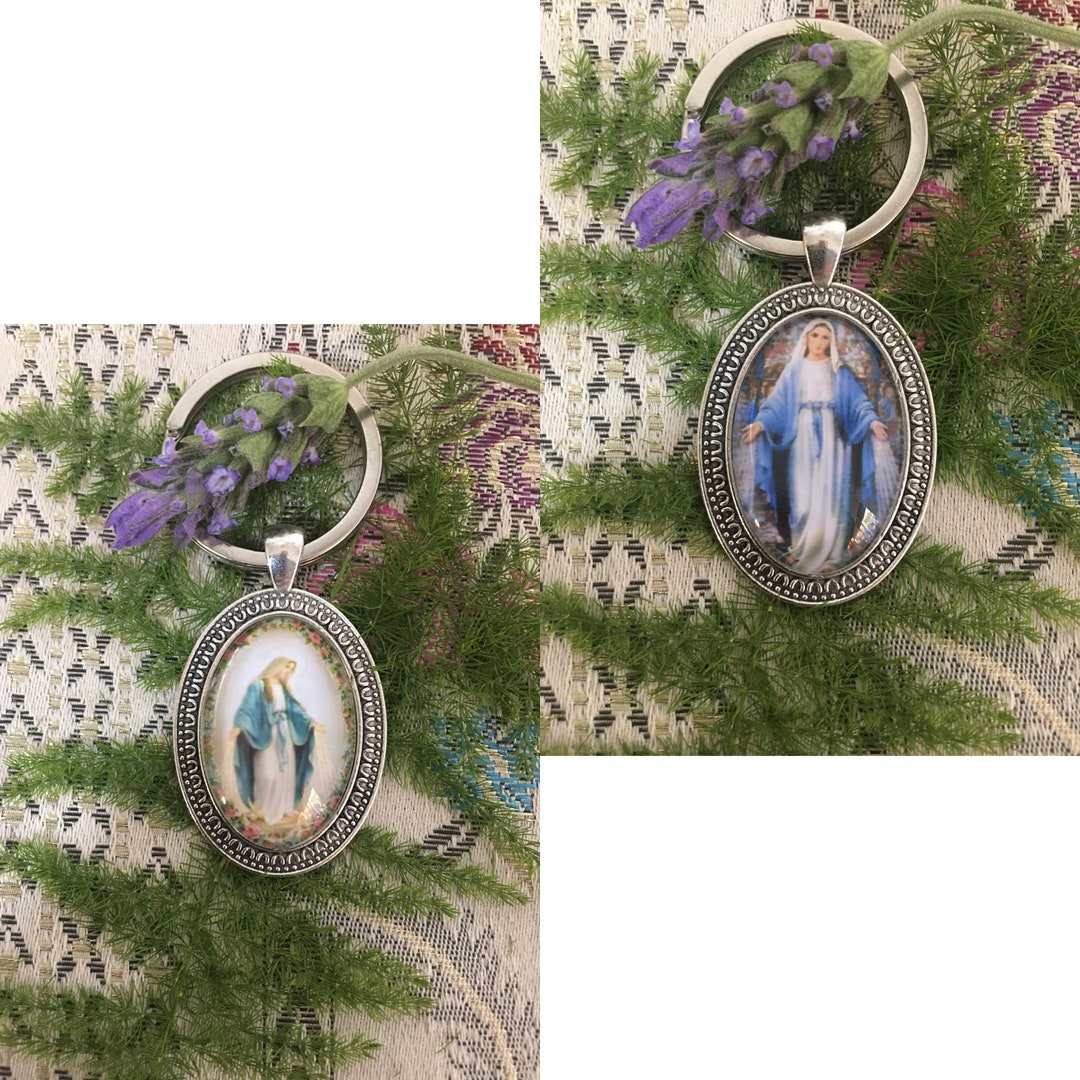 Keychains of Our Lady of the Miraculous Medal. - Etsy