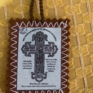 SAN ANTONIO CROSS. Cross of Saint Anthony of Padua. Scapulars Measure ...