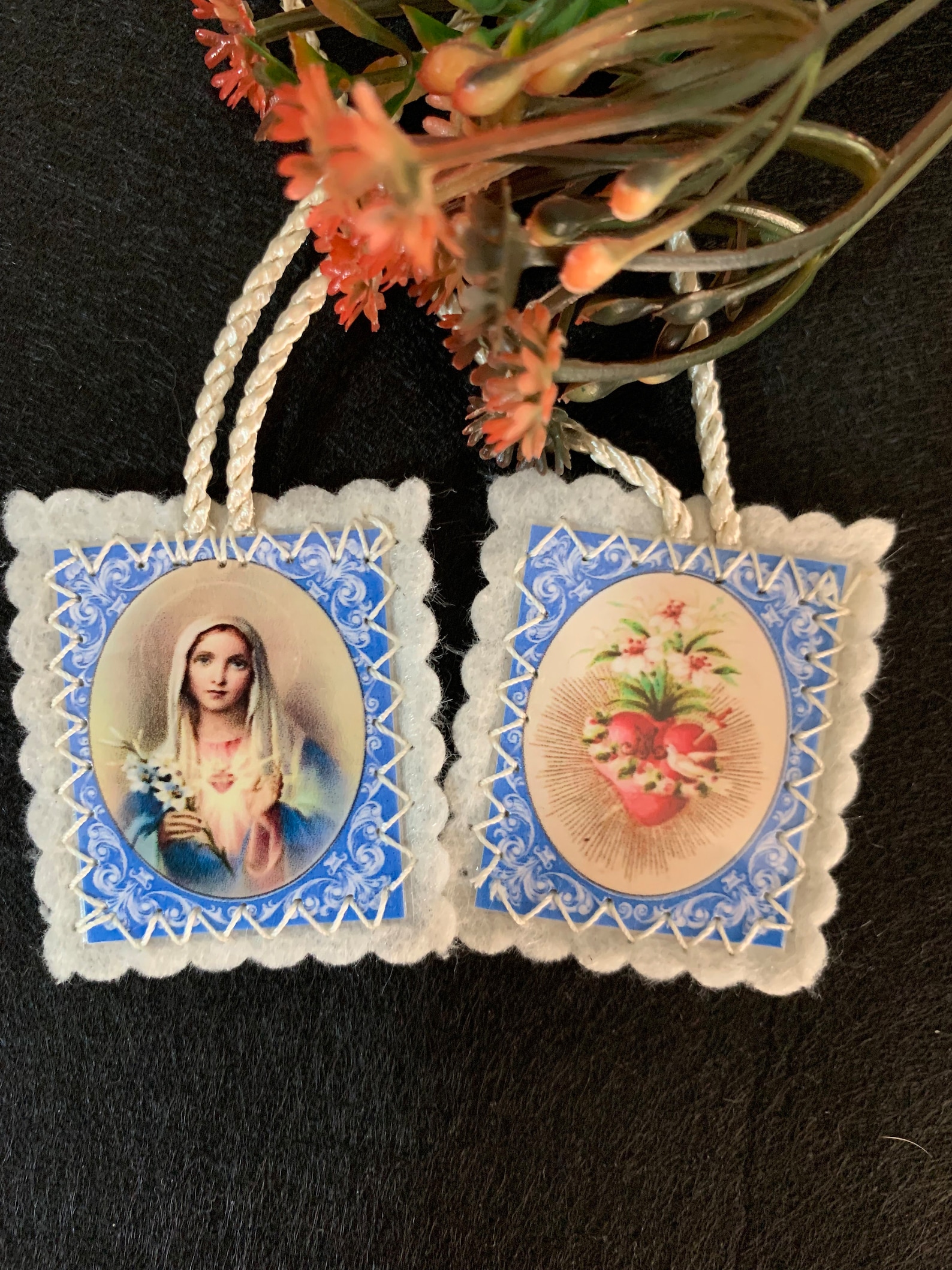 IMMACULATE HEART of MARY. Scapular With Laminated Images. Measures 4cm ...