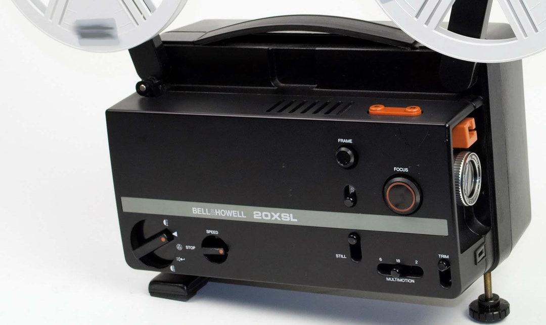 Bell & Howell DUAL Super 8MM and 8MM Movie Projector Model 20XS (JAPAN ...