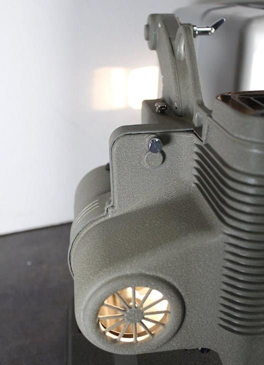 Dejur Model 1000-B 8MM Film Projector Includes Original Hard Carry Case ...