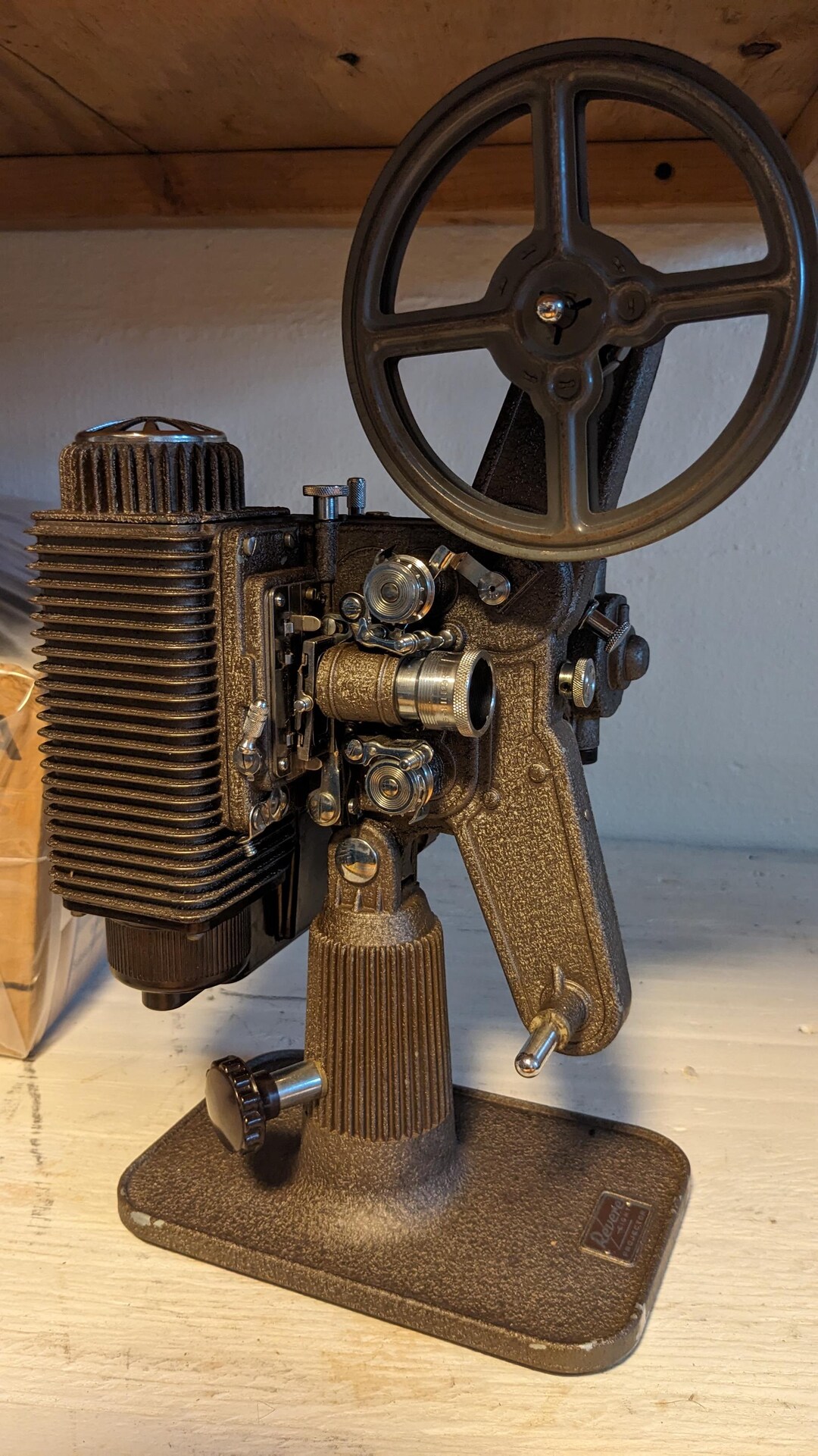 REVERE 8MM Projector "display Model" Only With Reel - Etsy