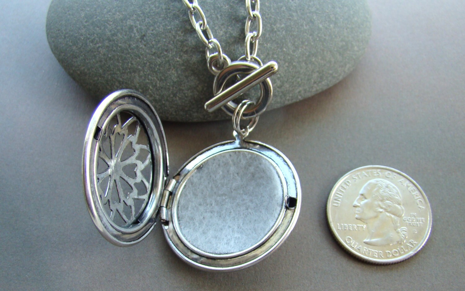 Simplicity Antique Silver Essential Oil Diffuser Necklace | Etsy