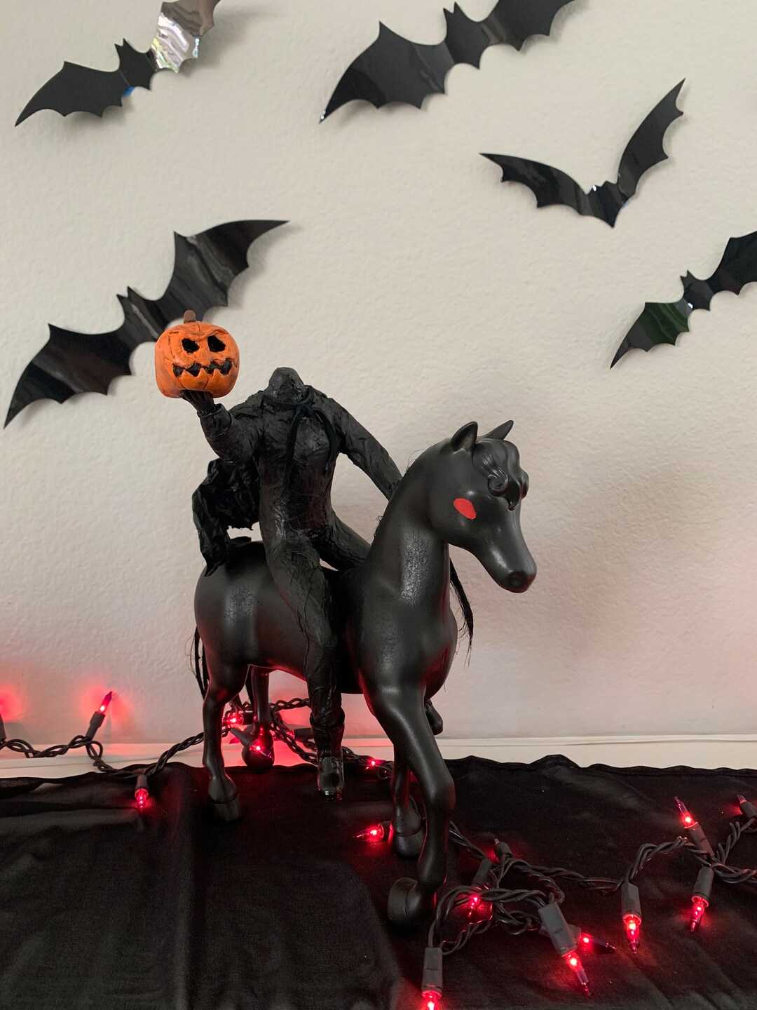 Headless Horsemen Statue - Etsy