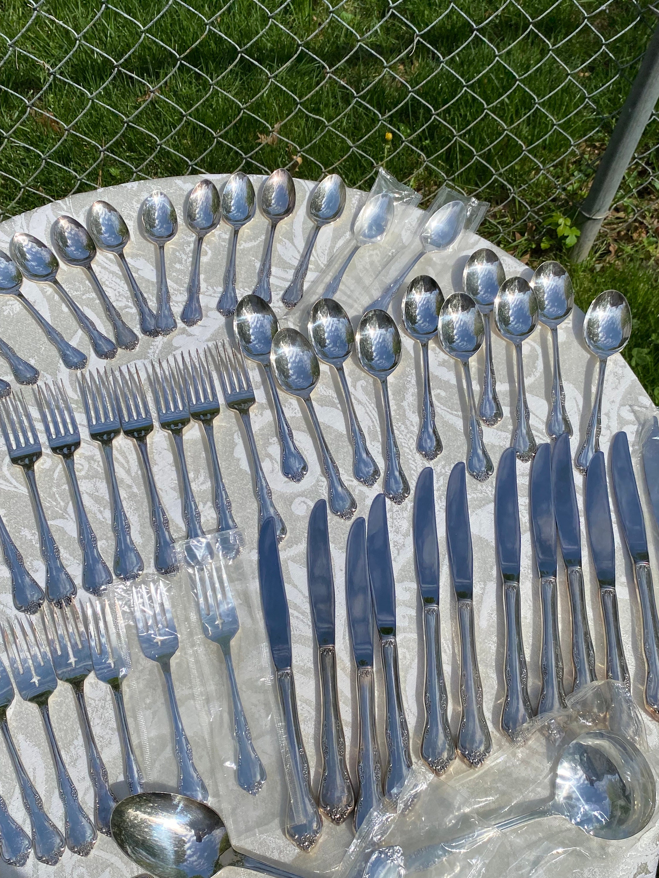 Oneida Community Silverware Set, Affection Pattern, 59 Pieces - Etsy