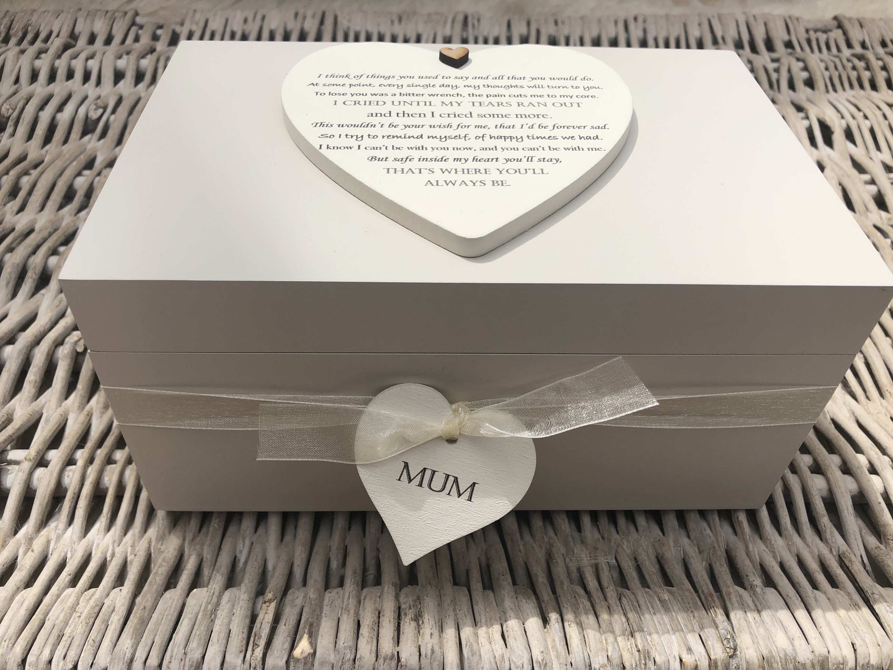 PERSONALISED Memory Box in Memory of a Loved One MUM ~ Mum ~ Dad Nanny ...