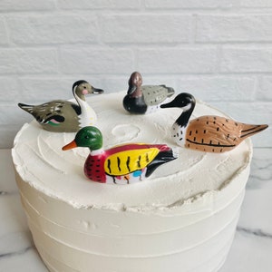 MALLARD DECOY DUCKS Cake Topper / Outdoor Hunting Themed Wedding Cake ...
