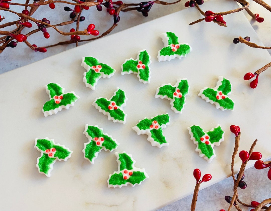 HOLLY Edible Sugar Decorations - 12 or 24 Pieces for Cakes, Cupcakes ...