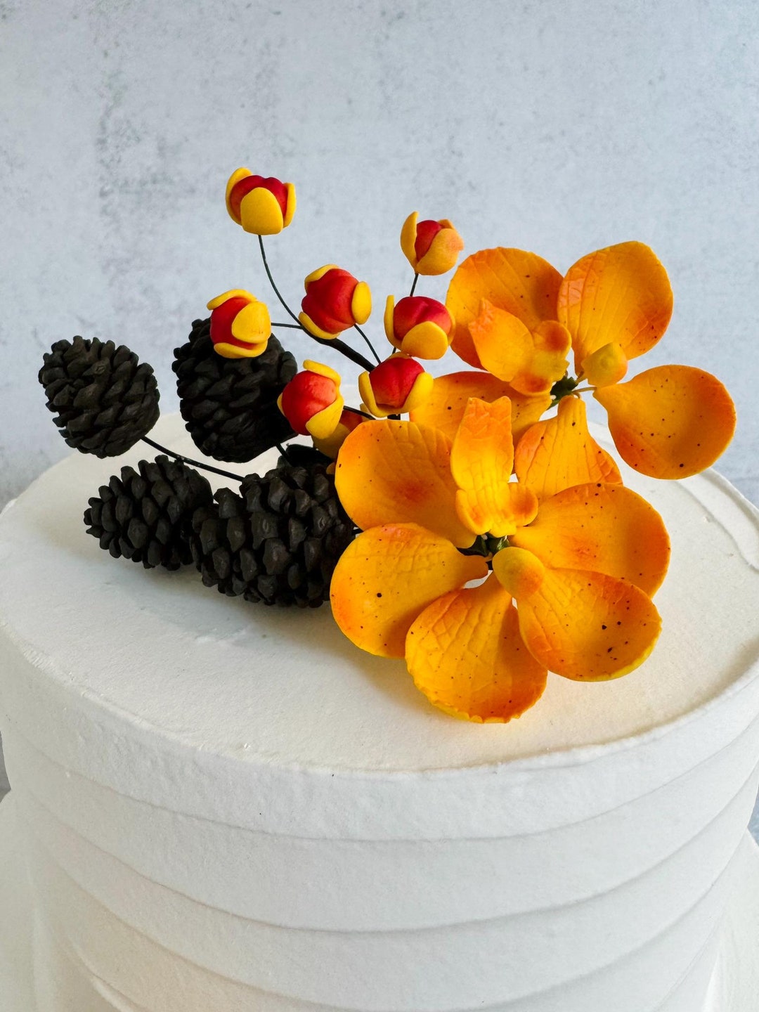 FALL FLORAL BOUQUET / Spray Gum Paste Decorations - 3 Pieces Pinecones ...
