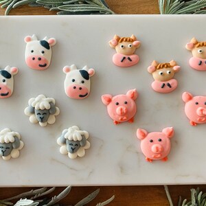 FARM ANIMALS BARNYARD Assortment - 12 or 24 Pieces Cupcake / Cake ...