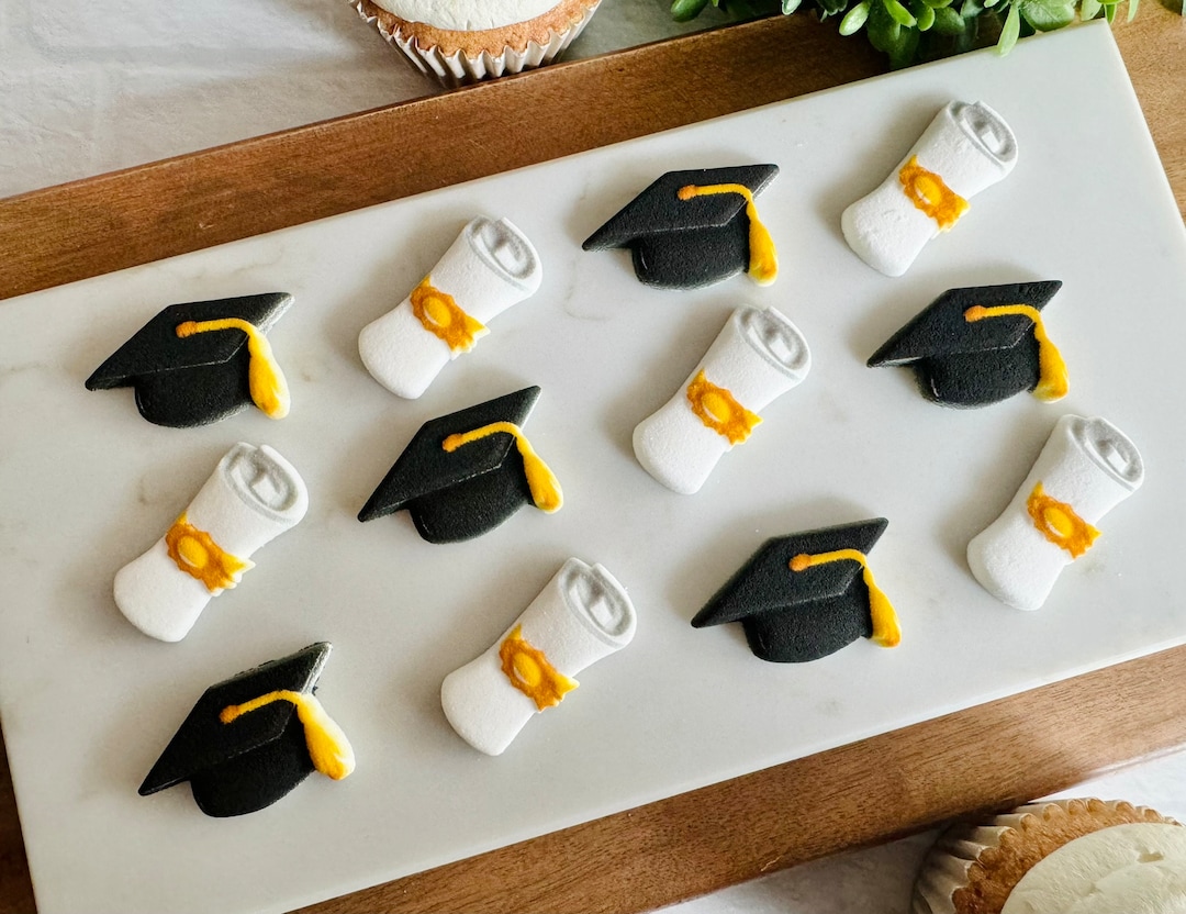 GRADUATION HAT and SCROLL Edible Sugar Decorations - 12 Pieces Cupcake ...