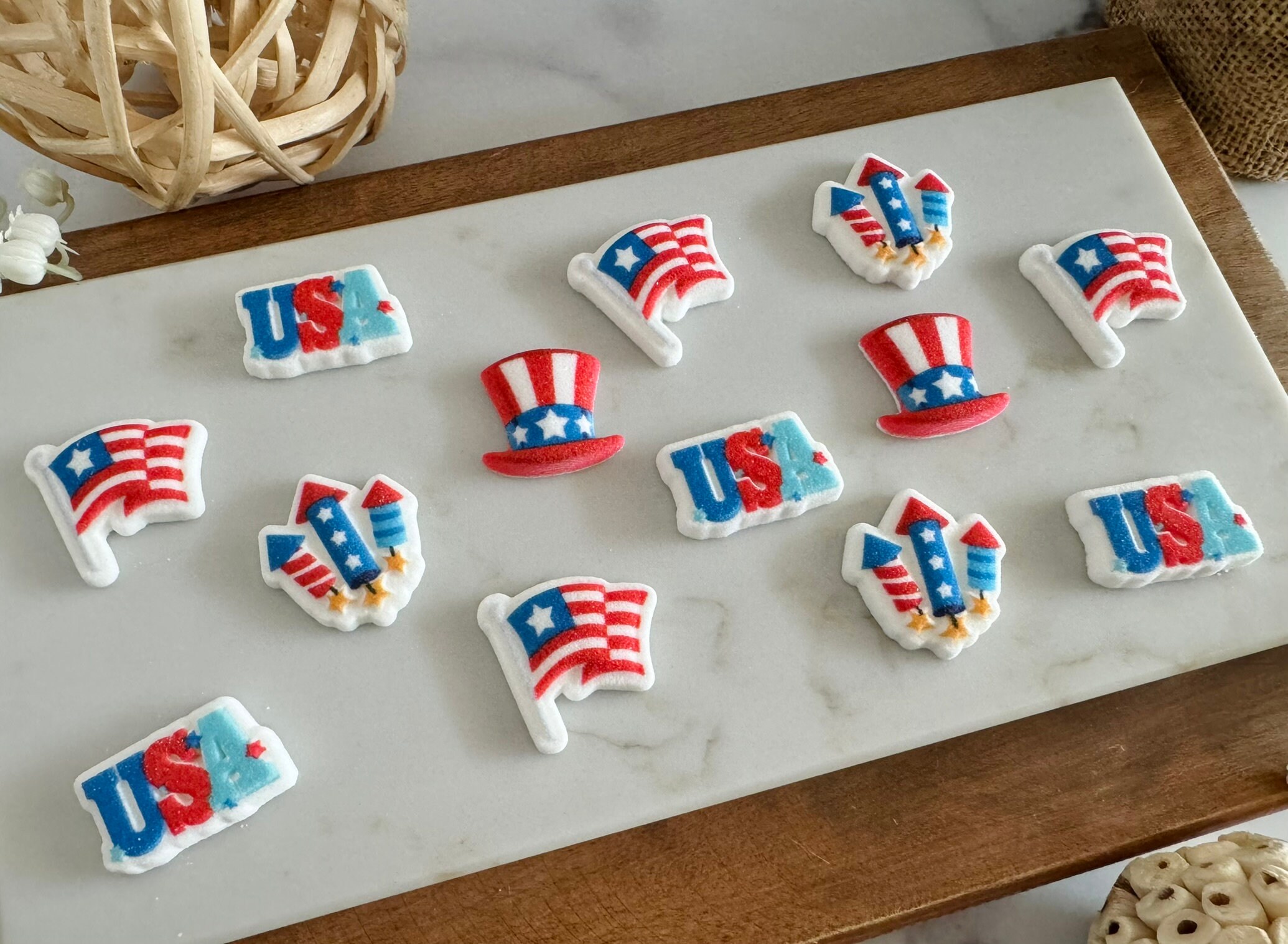 USA PATRIOTIC Edible Sugar Decorations - 12 Pieces Cupcake or Cake ...