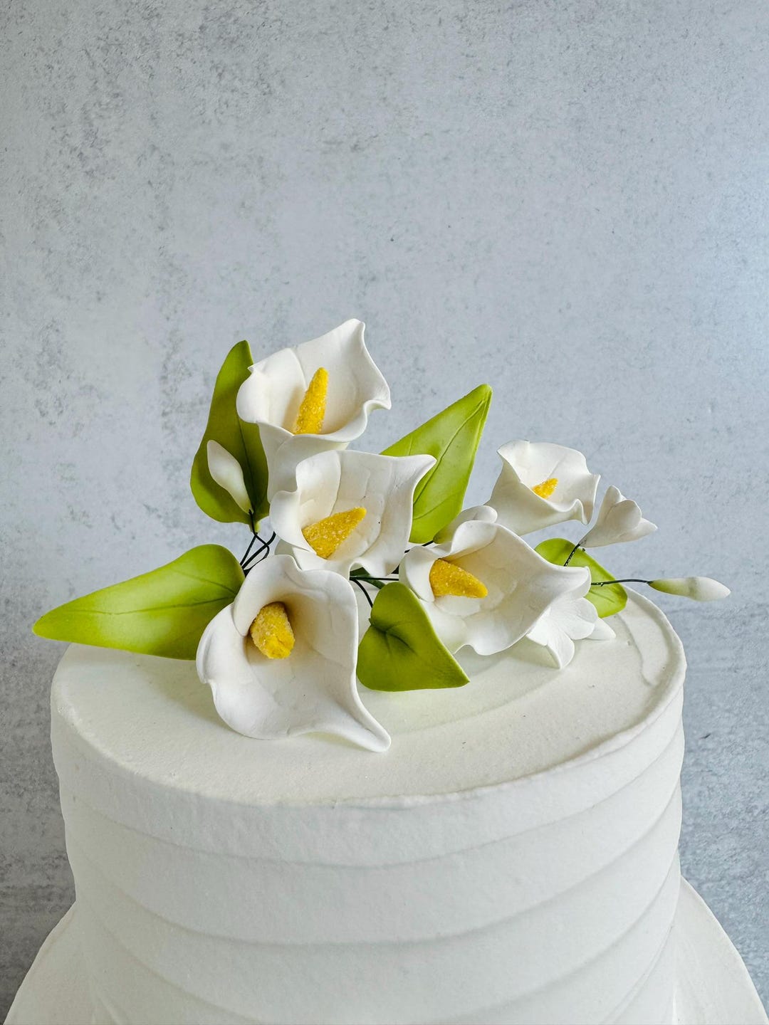 CALLA LILY BOUQUET / Spray Gum Paste Flowers - 1 Piece Cake Topper for ...
