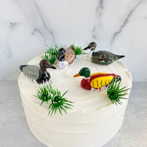 MALLARD DECOY DUCKS Cake Topper / Outdoor Hunting Themed Wedding Cake ...