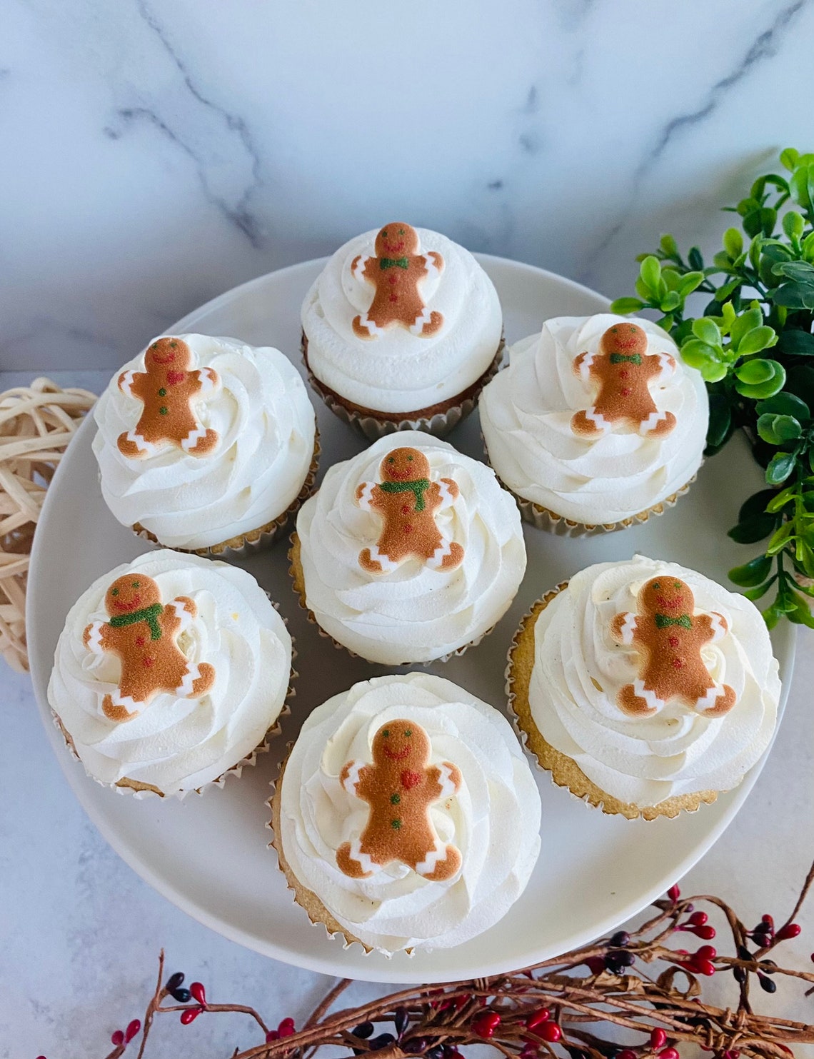 GINGERBREAD MAN Edible Sugar Decorations - 12 Pieces for Cakes ...