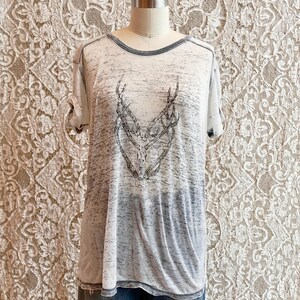Sheer Grey Burnout Deer Skull T-shirt Size M - Etsy