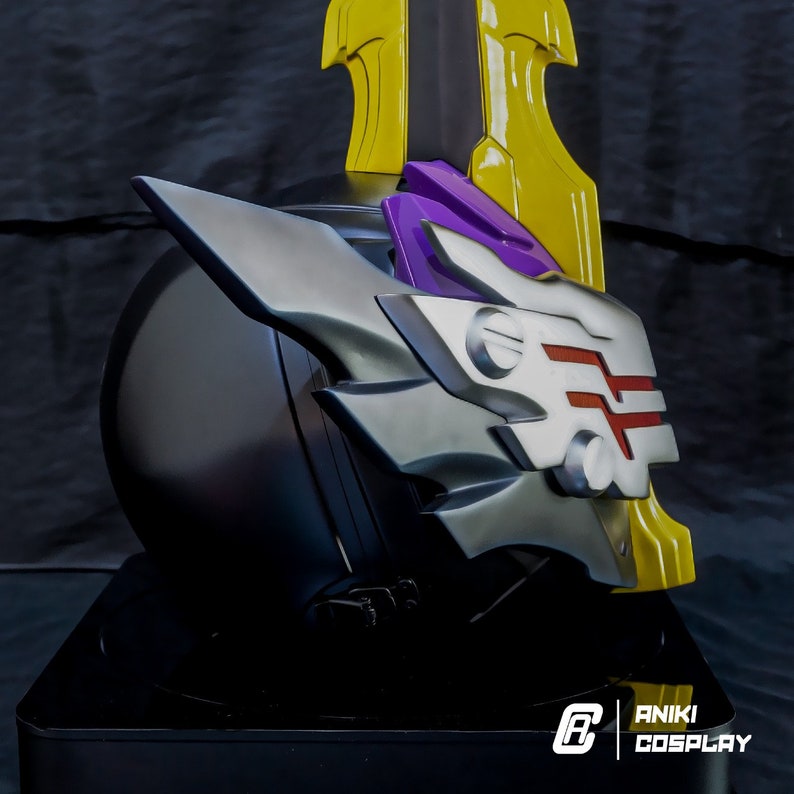 ANIKI Kamen Rider Calibur Saber Cosplay Collectible Helmet - Etsy Canada