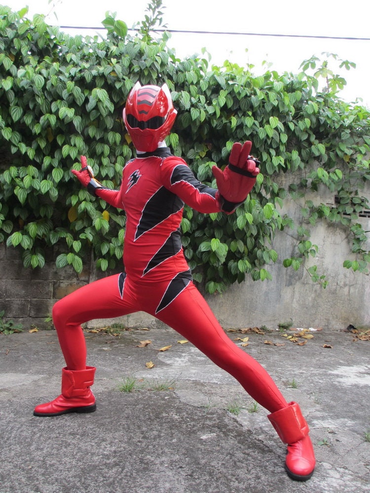 Power Rangers Jungle Fury Red Ranger