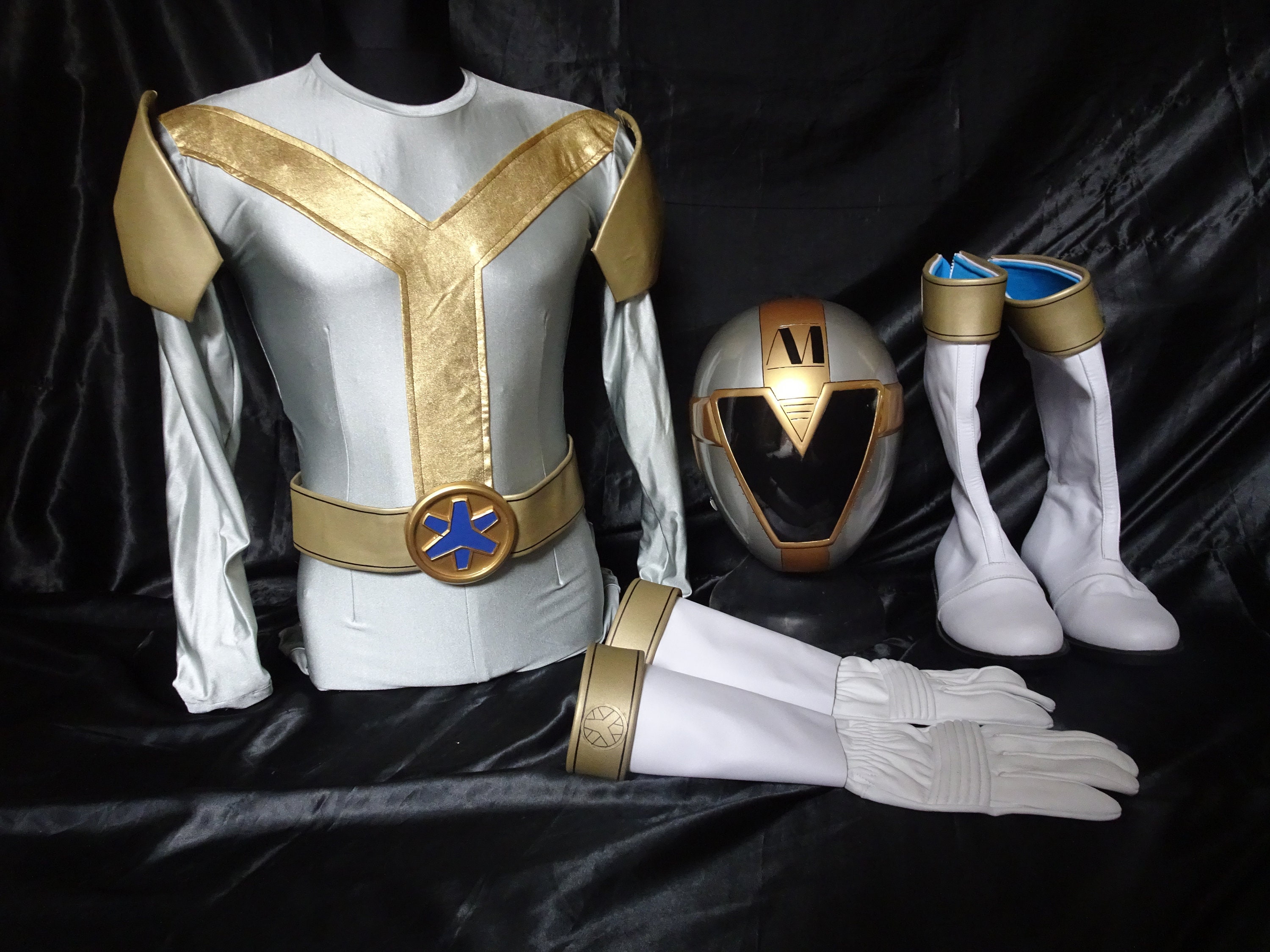 Titanium Power Rangers Costume 2000 Mcdonalds Power Rangers Rescue,