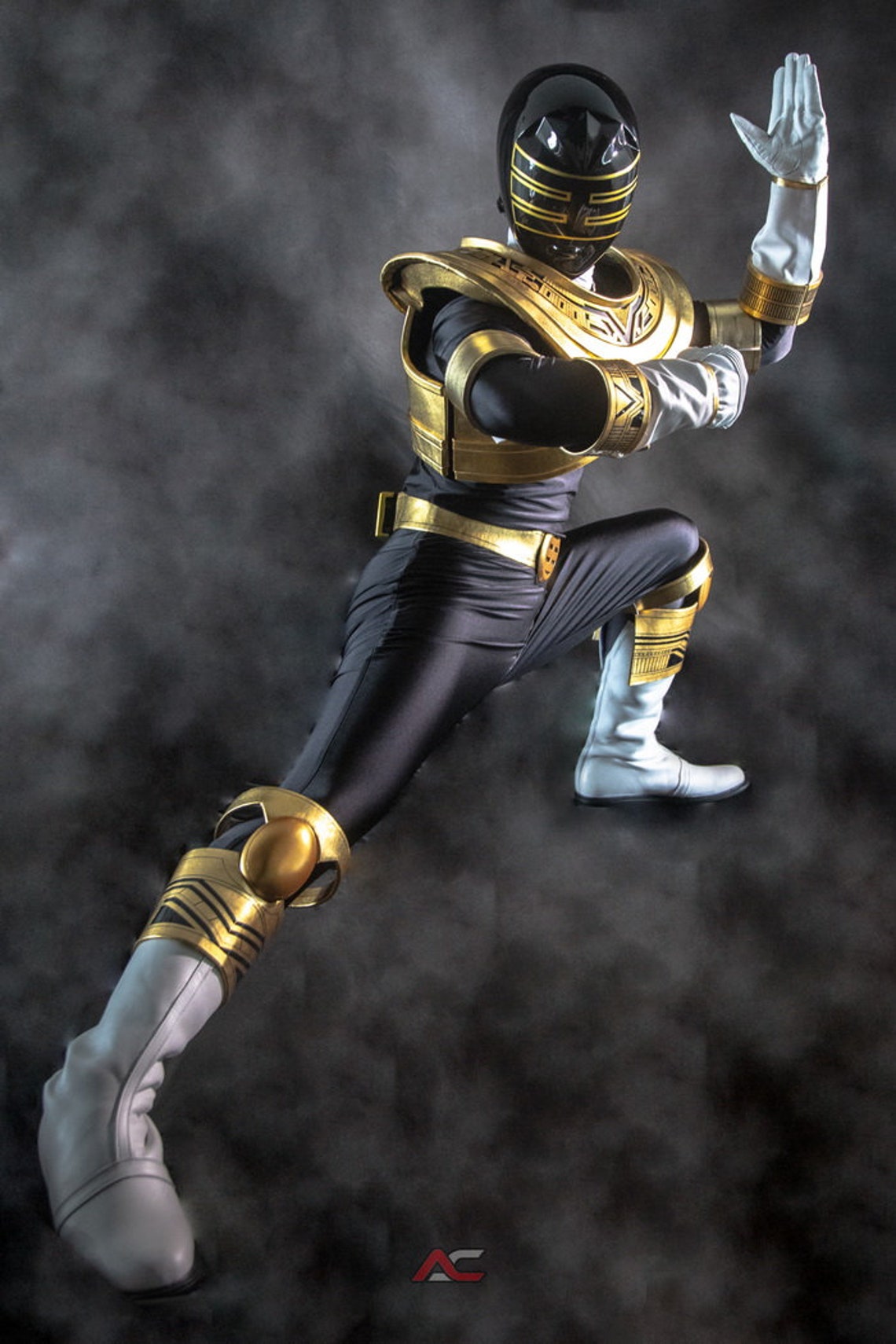 ANIKI Gold Zeo Ranger Full Costume Set - Etsy