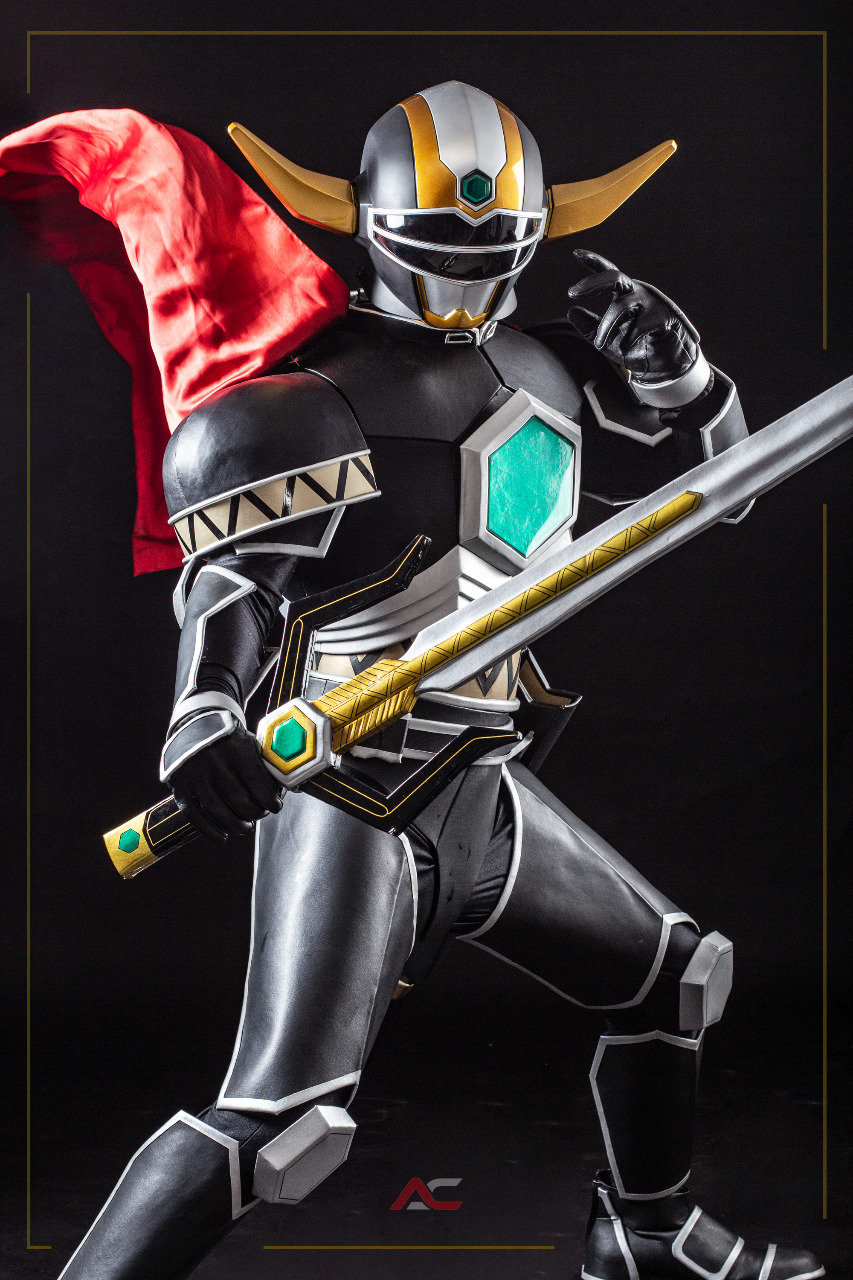 Defendor Costume