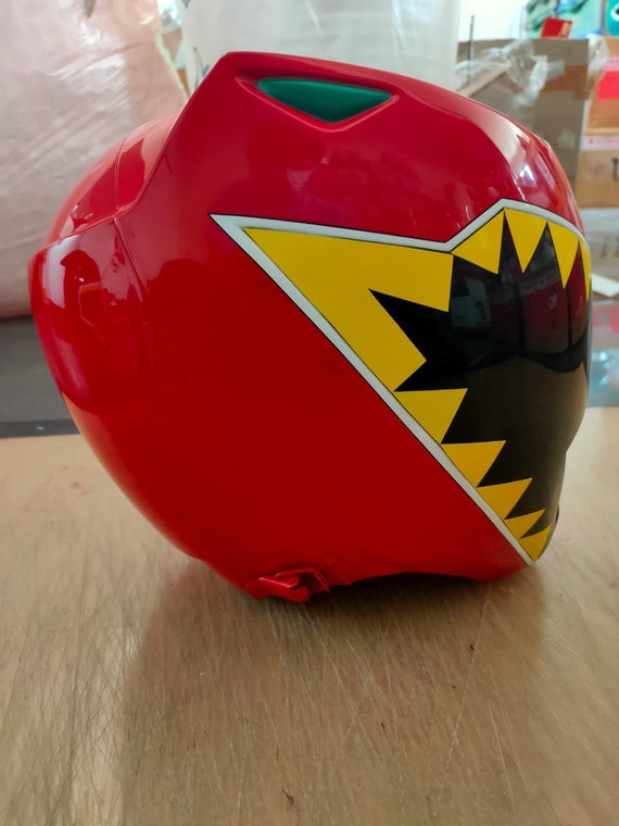 Kyoryuger Red Helmet