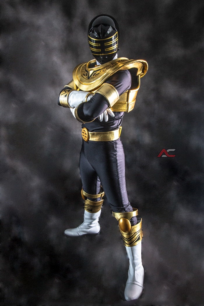 ANIKI Gold Zeo Ranger Full Costume Set - Etsy