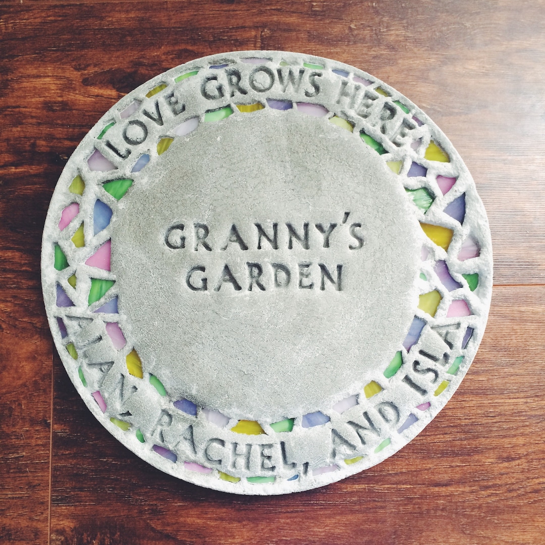 Personalized Garden Stepping Stone With Mosaic Glass Rim (large) Spring ...