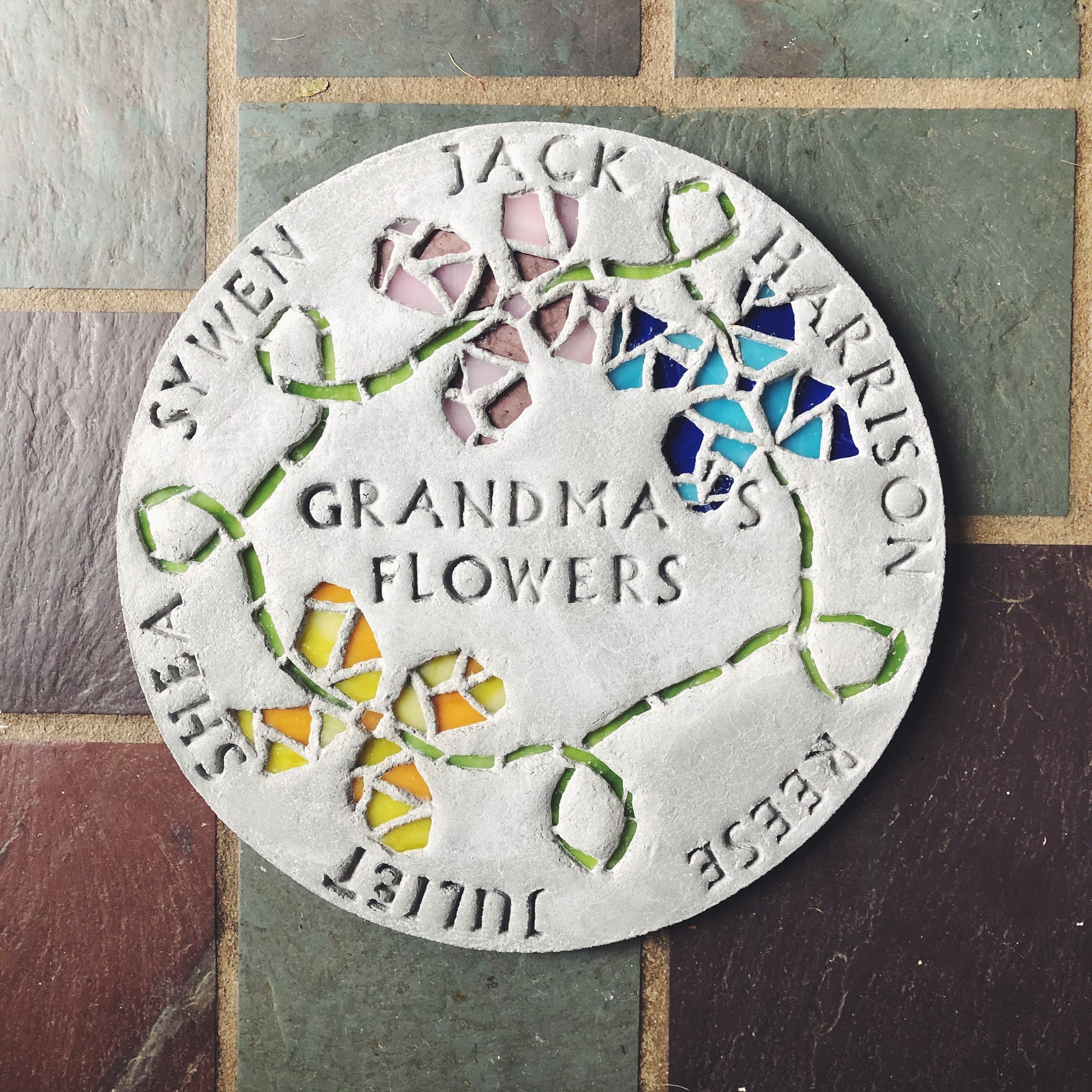 Personalized Garden Stepping Stone With Mosaic Glass Flowers | Etsy