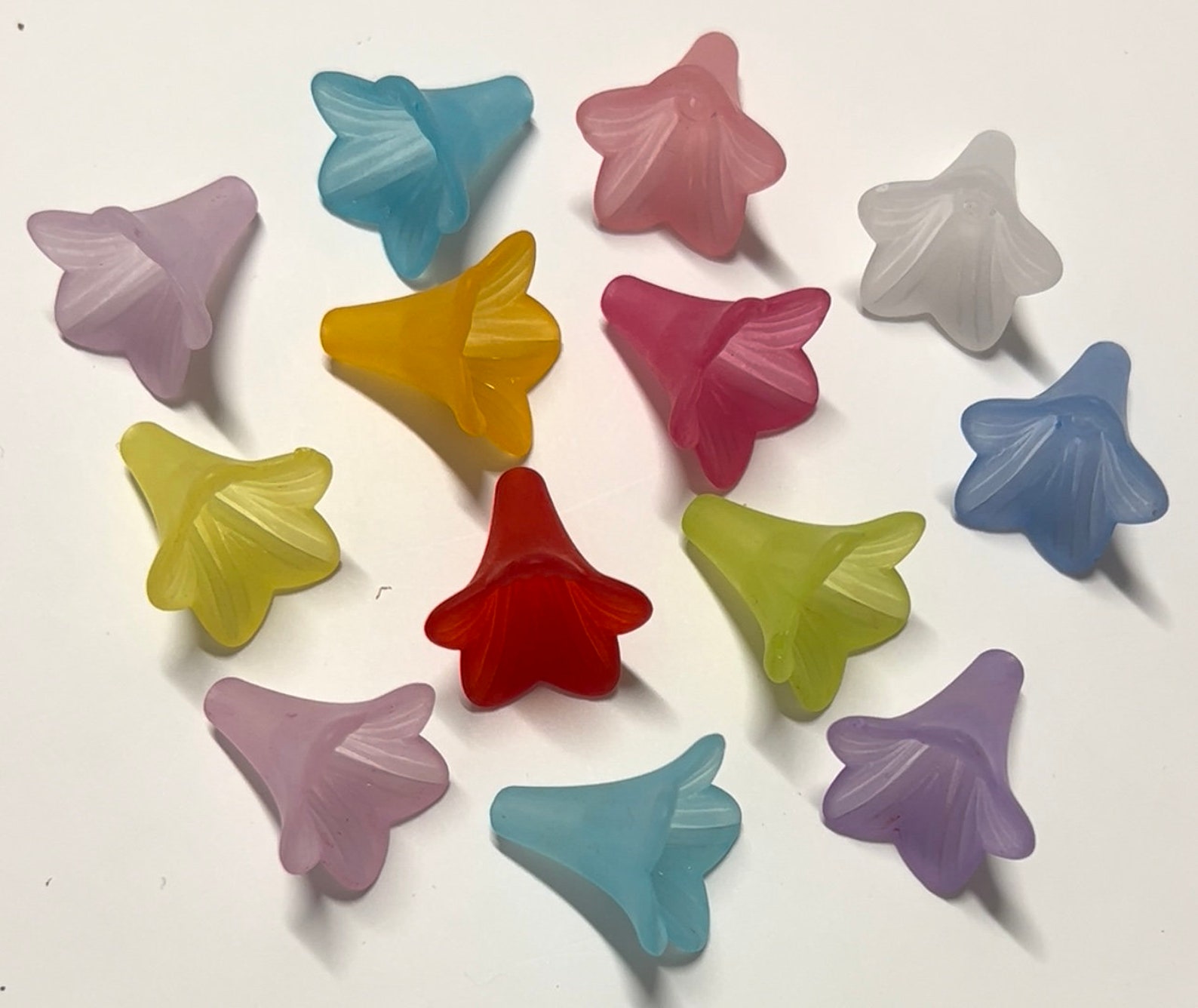 25 Pcs Mixed Color Lucite Flowertrumpet Flower22 Mmcolorful - Etsy