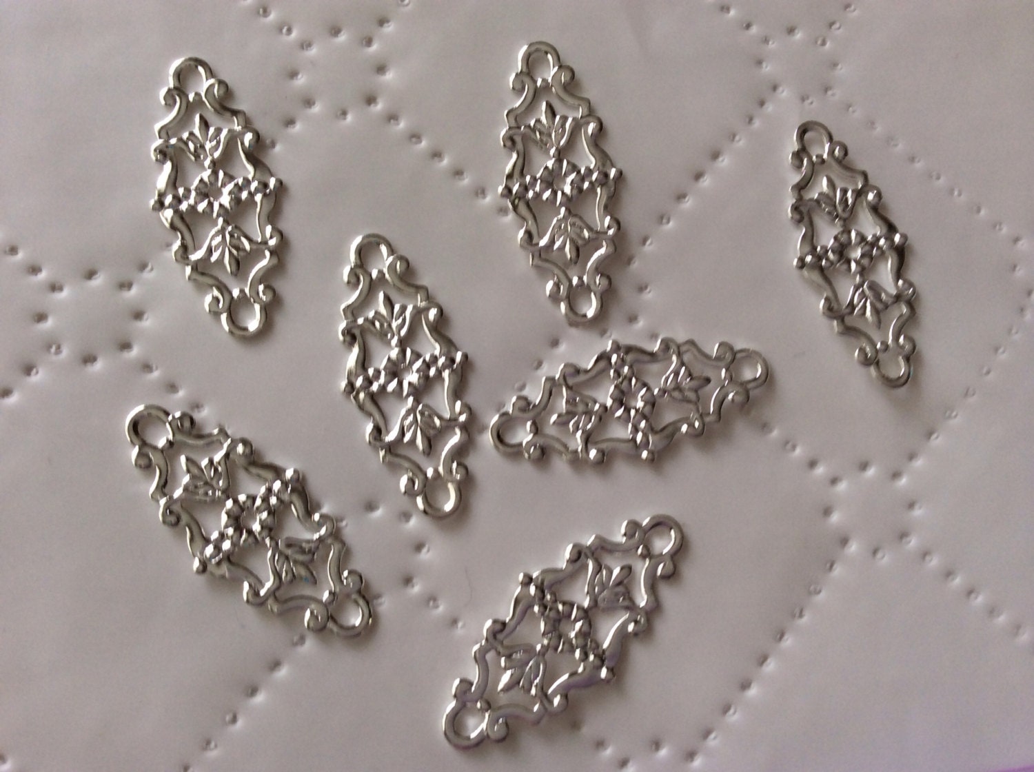 20 Pcs 27 Mm Filigree Flower,silver Color Plated,base Setting,silver ...