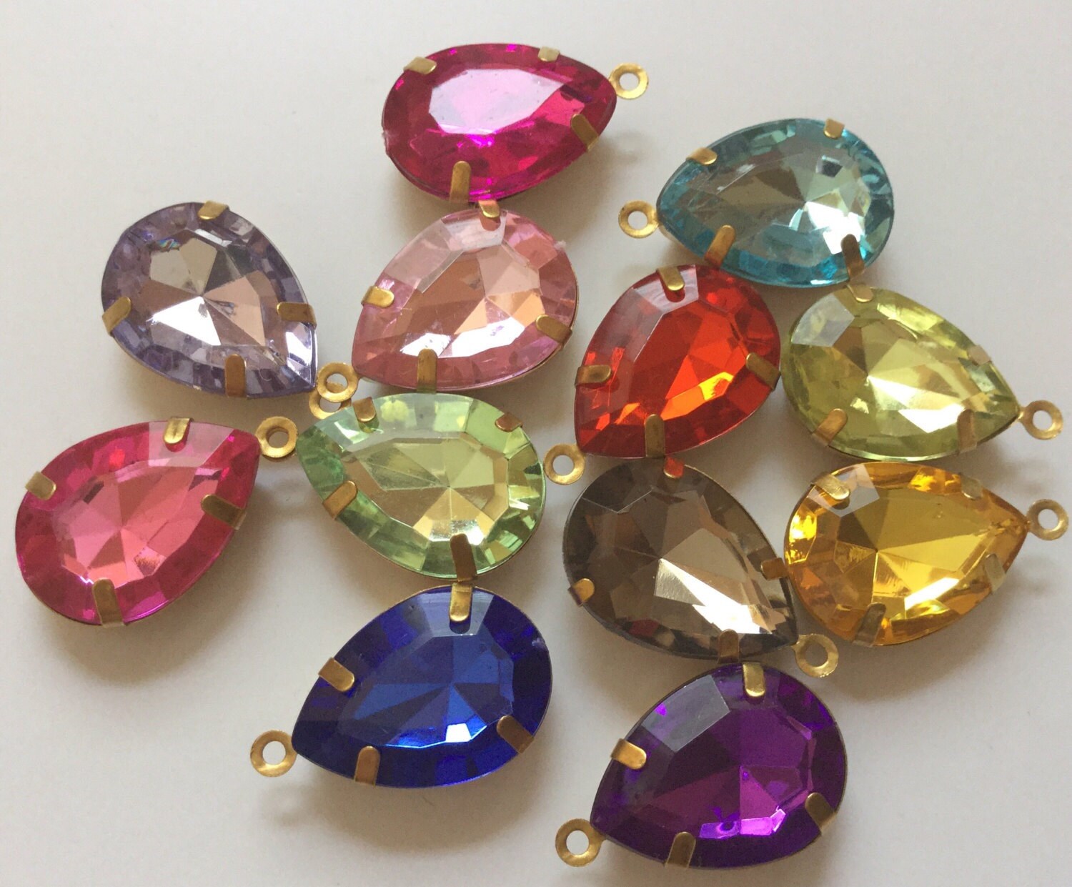 20 pcs mixed Acrylic rhinestone in Antique Bronze Claw setting | Etsy