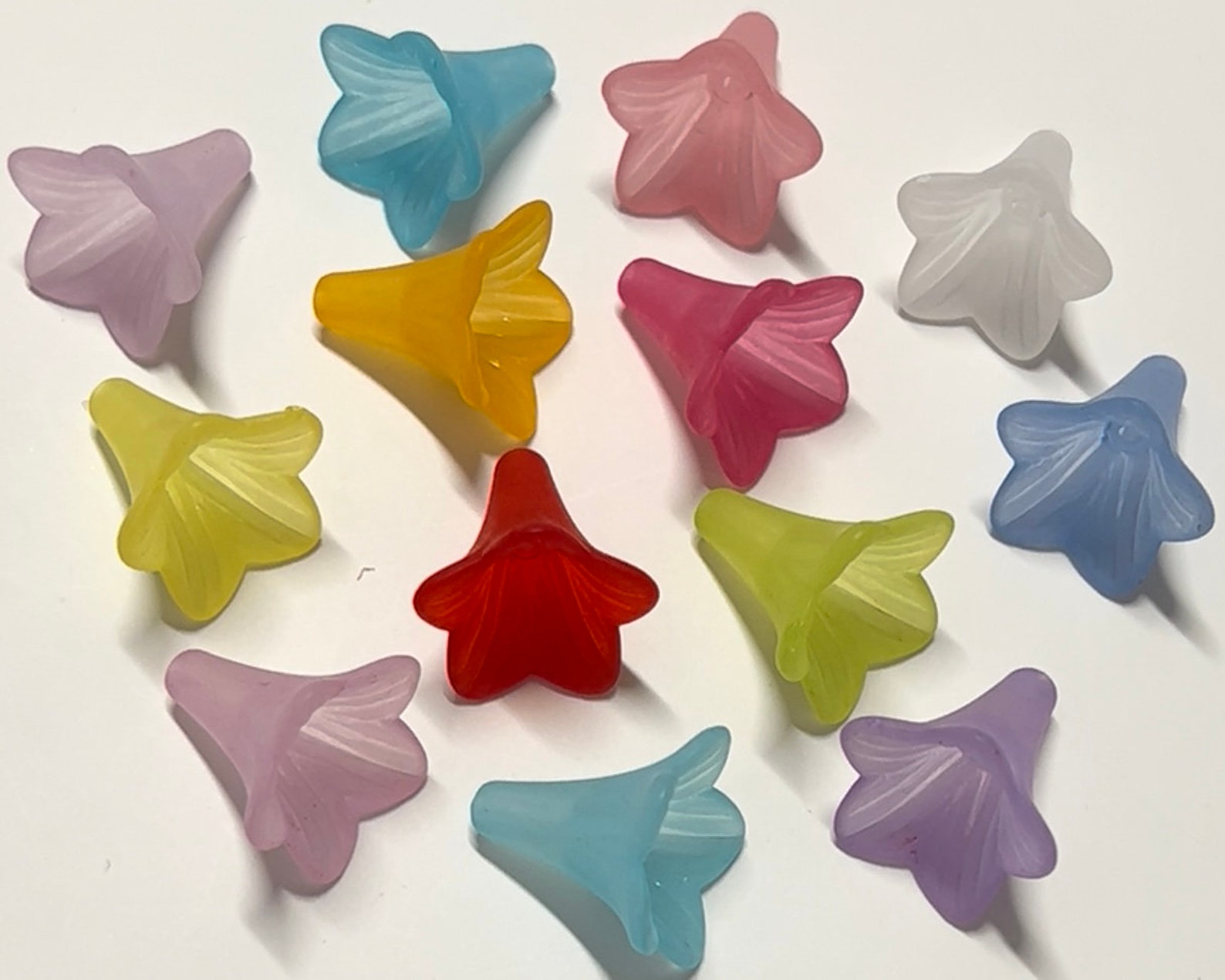 25 Pcs Mixed Color Lucite Flowertrumpet Flower22 Mmcolorful - Etsy