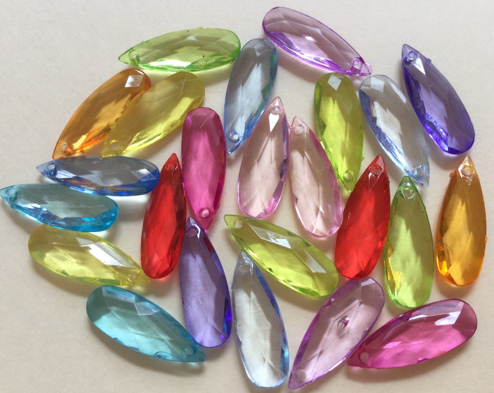 40 Pcs 22 Mm Long Mixed Tear Drop Acrylic Bead,mixed Tear Drop Pendant ...