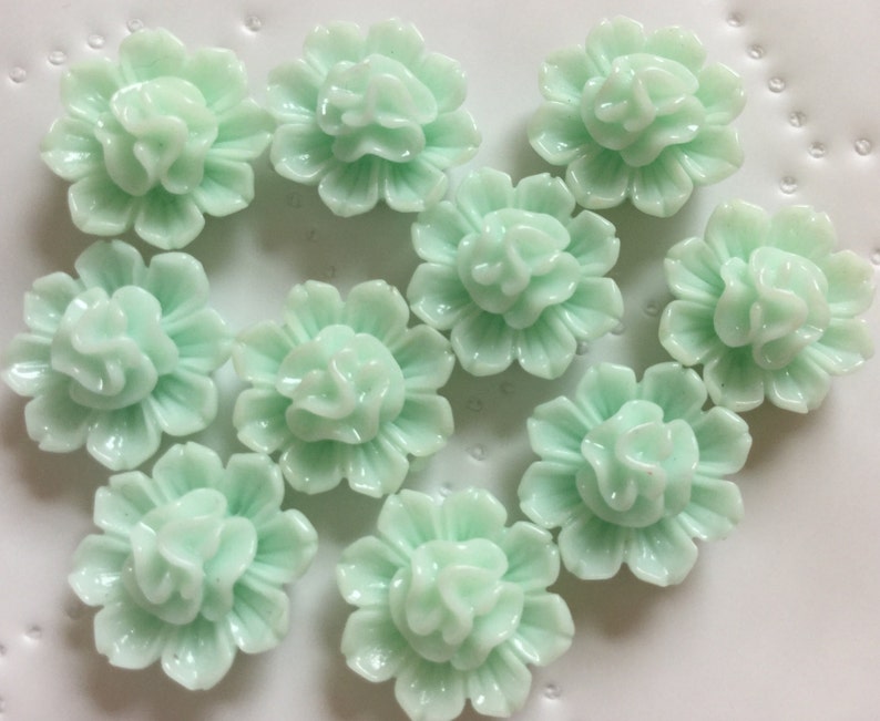 New 10 pcs Pick your color14 mm Resin Flowers14 mm | Etsy