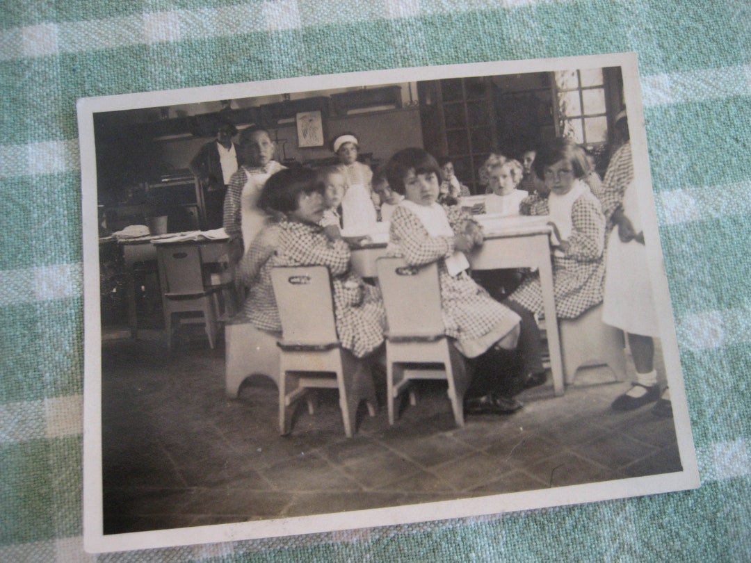 Photograph of a French Orphanage, Vintage 1910-20 Orphan Girls Eating ...