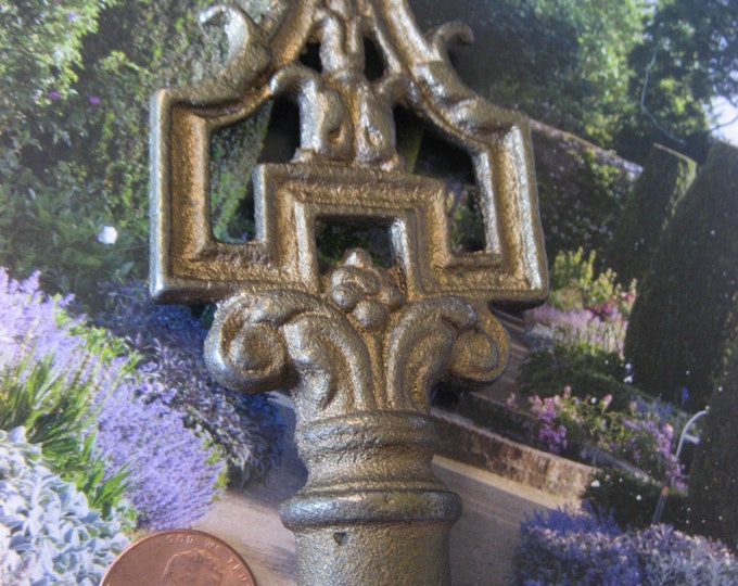 Vintage Cast Iron Lamp Finial, Greek Revival Finial, 4 1/4 Inches Tall ...