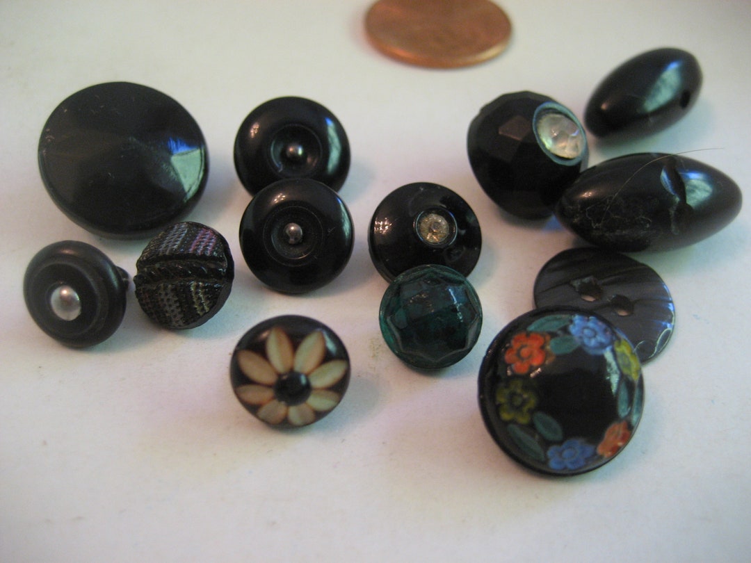12 Vintage Mini Black Art Deco & More Modern Buttons, Assorted Small ...