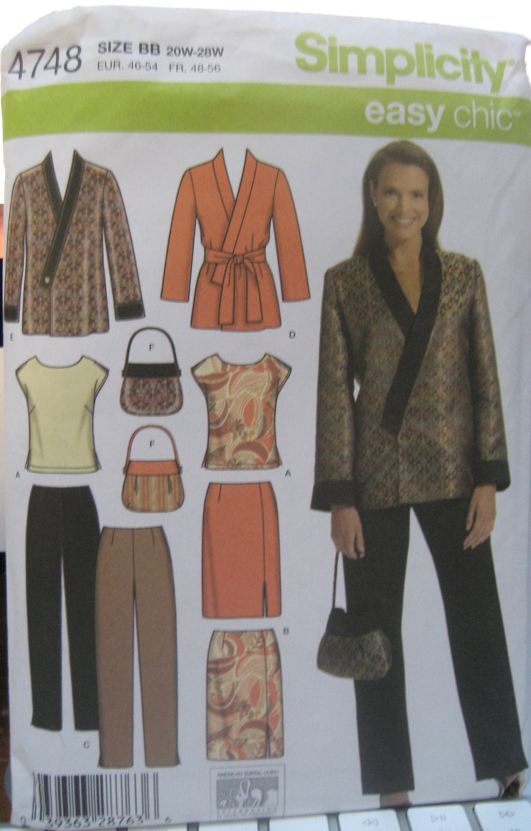 Simplicity Pattern, Easy Chic 4748 Size BB 20w-28w Kimono Jacket, Tank ...