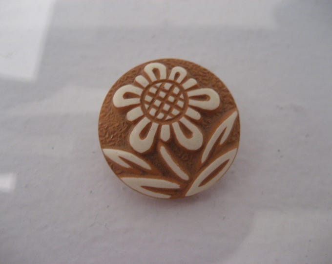 Artist Made Vintage, 1930's Hand Carved Wood Button, Wooden Padlock ...