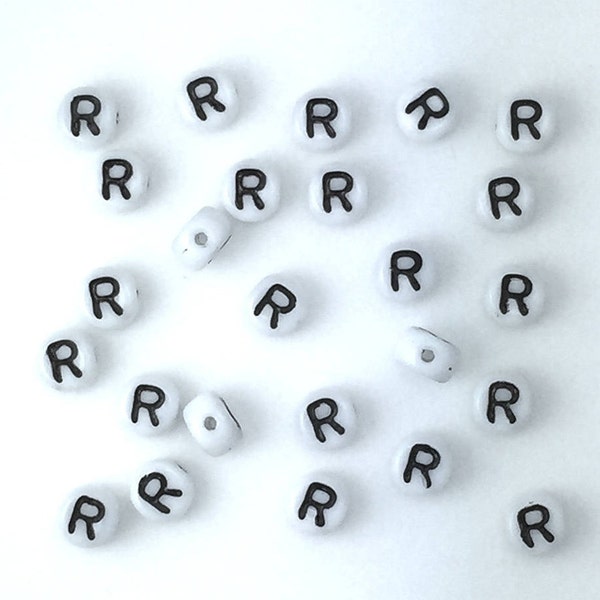 Letter R Necklace - Etsy