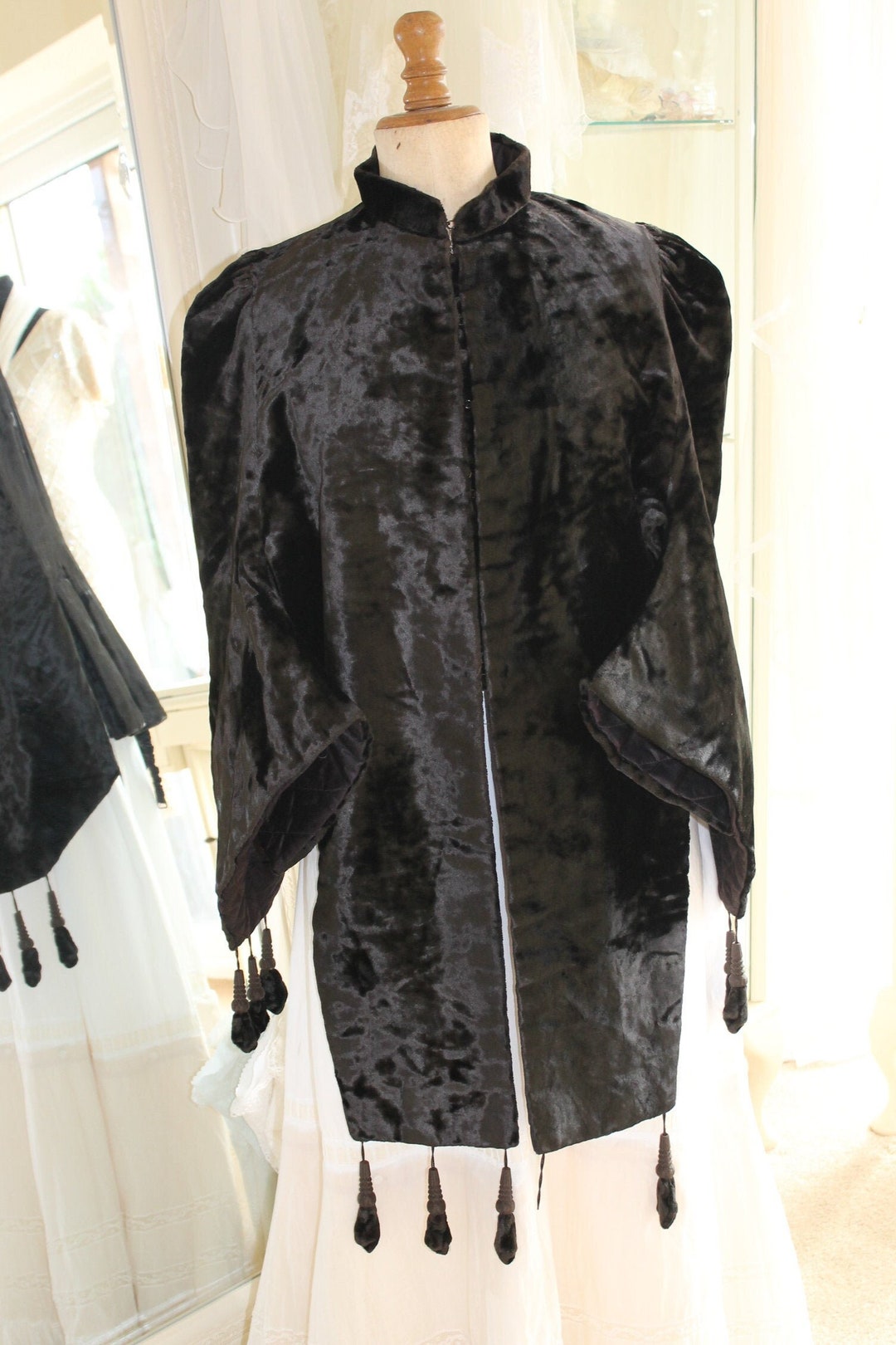 Victorian Black Mantle Jacket, Gothic Black Velvet Cape, Alternative ...