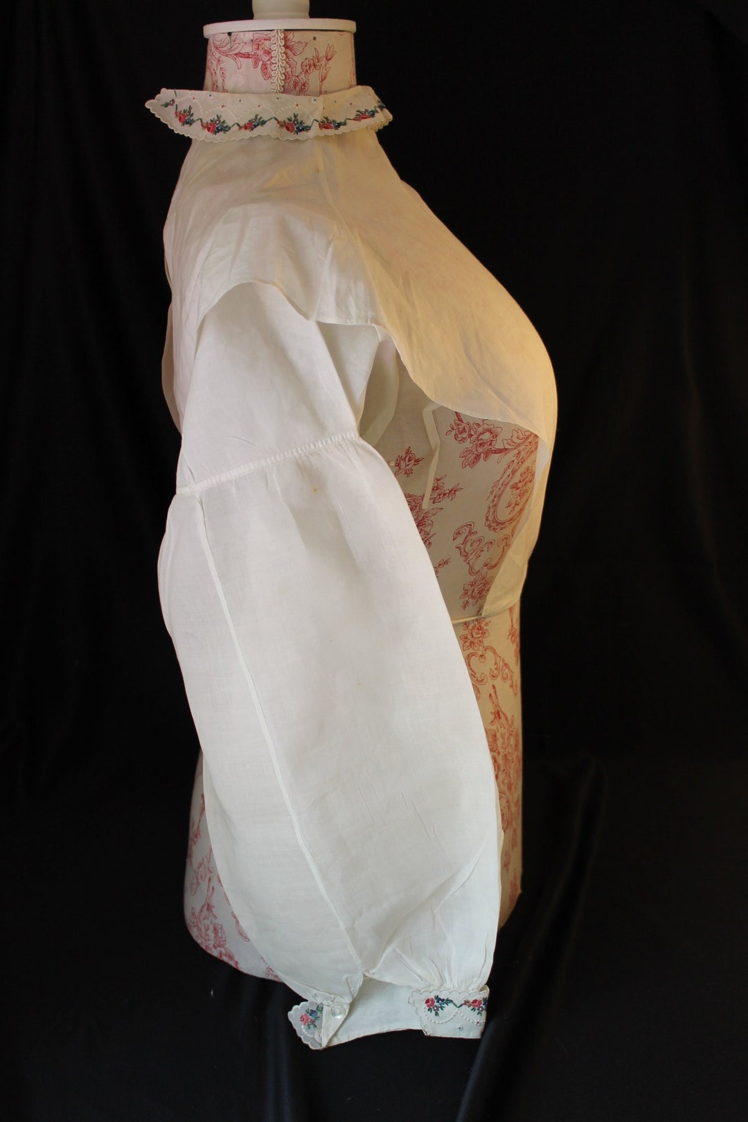 Edwardian Blouse, With Detachable Sleeves and Coloured Floral ...