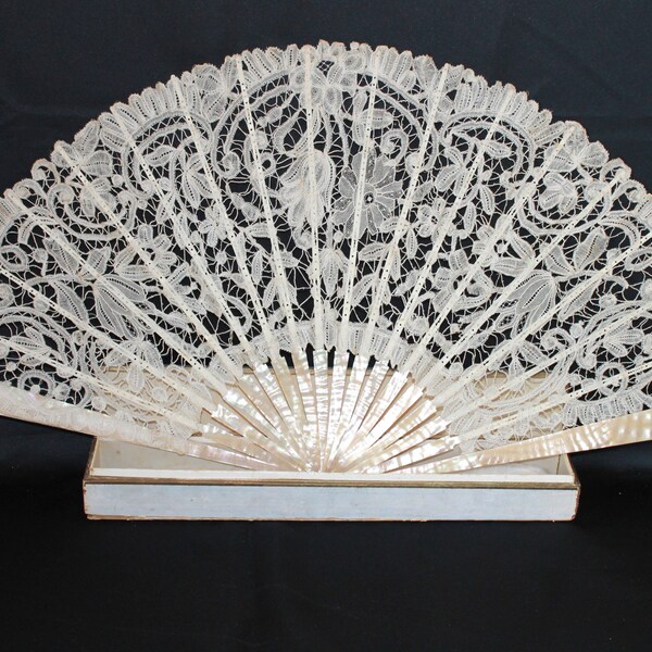 Lace Fan - Etsy