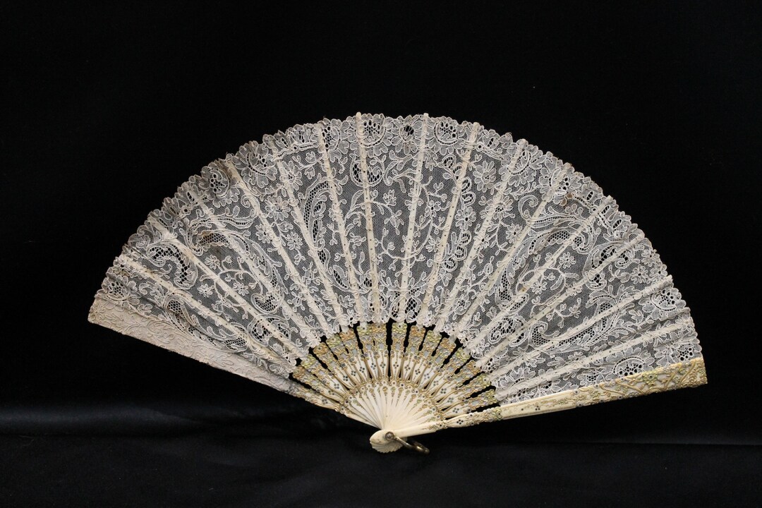 Antique Lace Fan, Victorian Carved and Gilded Bovine Bone Hand Fan ...