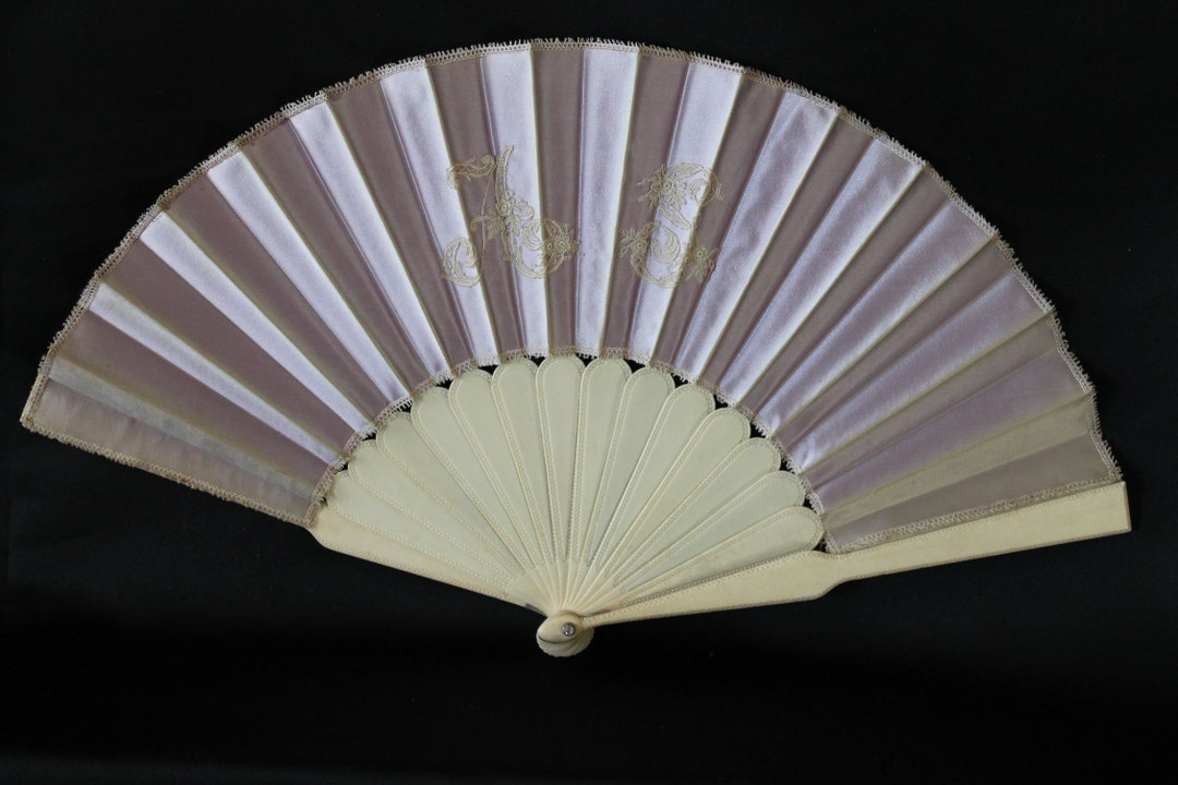 Victorian Bovine Bone & Lilac Silk Hand Fan, Lace A.S Initials, Antique ...