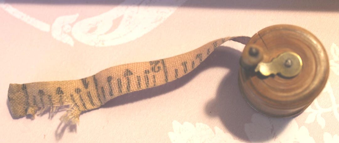 Victorian Tape Measure, Wooden Round Tape Measure, Antique Sewing ...