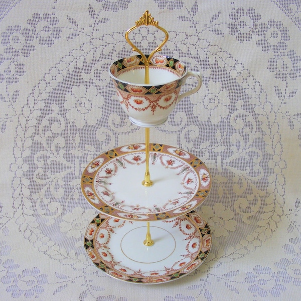 China Cake Stand - Etsy